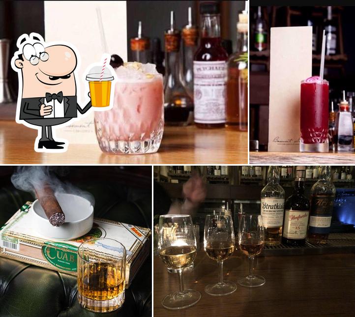 Basement Sate in London - Restaurant menu and reviews