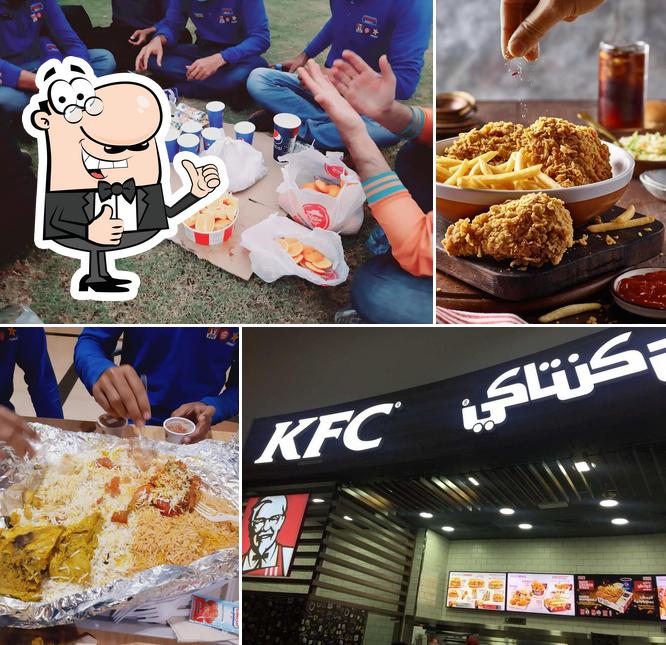 KFC restaurant, Dubai, Arabian Center Food Court، Al Mizhar Area - Al ...