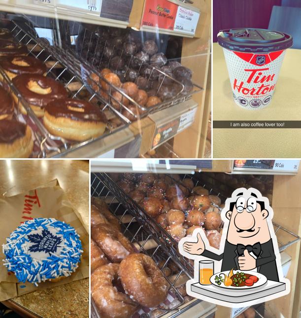 Tim Hortons, 1615 Ellesmere Rd in Toronto - Restaurant menu and reviews