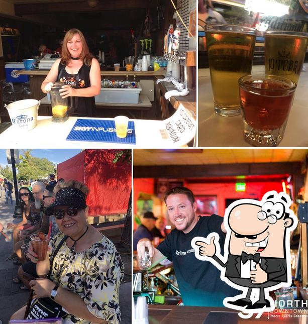 Victorian Saloon in Sparks - Restaurant reviews