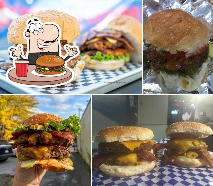 Burger Legend Streetsville in Mississauga - Restaurant menu and reviews