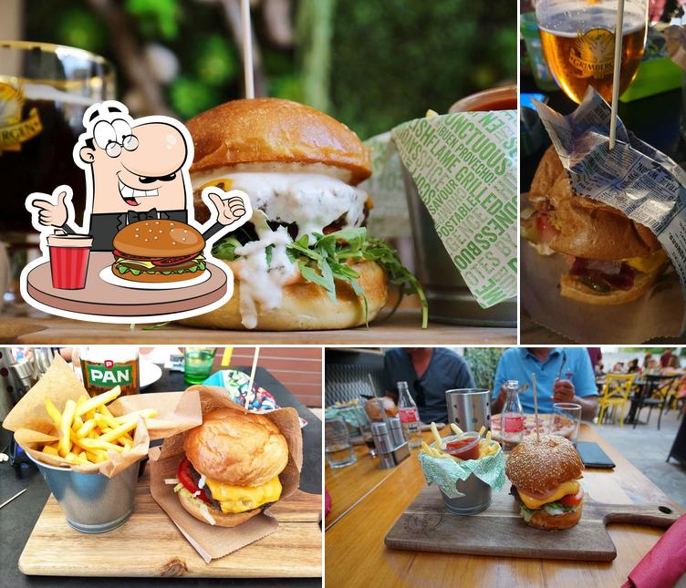 MAD DUCK, Nin - Restaurant menu, prices and reviews