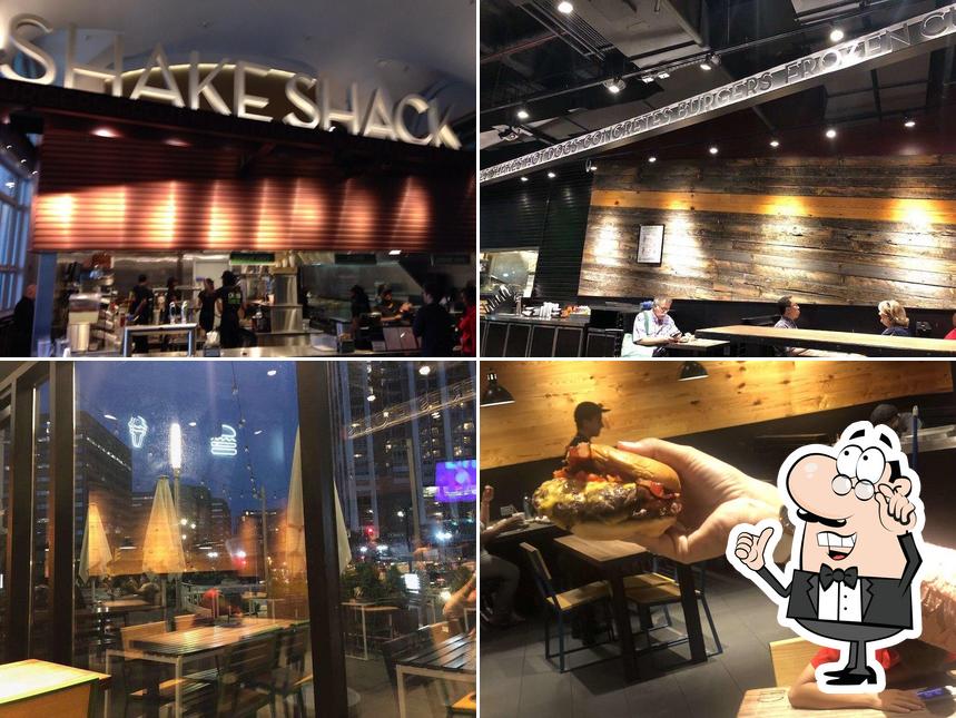 Shake Shack Union Station, 50 Massachusetts Ave NE in Washington ...