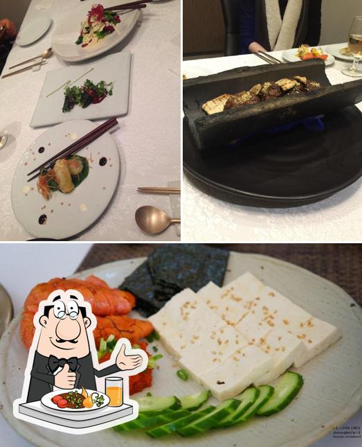 Erewhon, Seoul, Apgujeongrodeo - Restaurant menu, prices and reviews