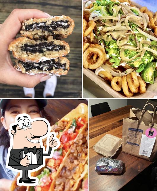 Man vs Fries, 1010 22nd Ave in Seattle - Restaurant menu and reviews