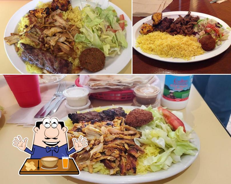 Wild Pita in Glenview - Restaurant menu and reviews