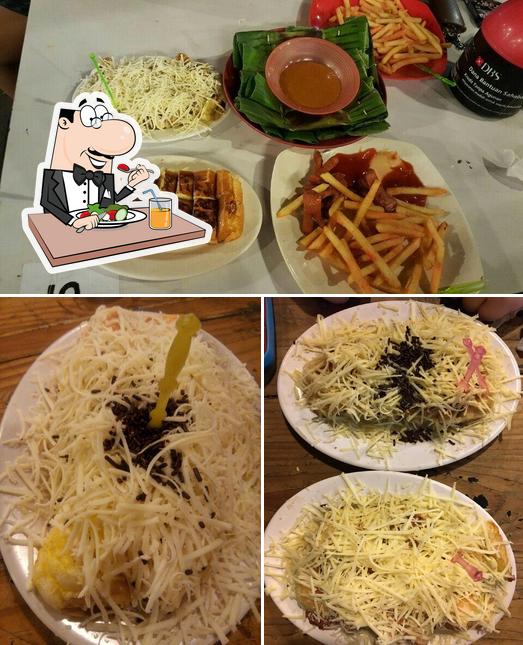Roti Bakar 88 Samping GOR cafe, Tangerang - Restaurant reviews