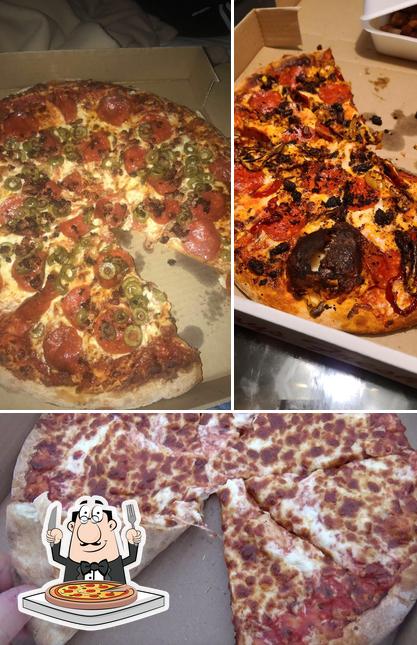 Dynamite Pizza, Kitchener - Restaurant menu, prices and reviews