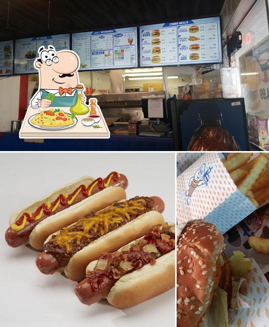 Fosters Freeze, 598 E Tulare St in Dinuba - Restaurant menu and reviews