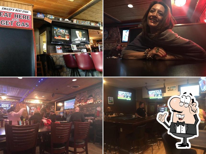 Ramos Pizza, 2435 S 48th St in Lincoln - Restaurant menu and reviews