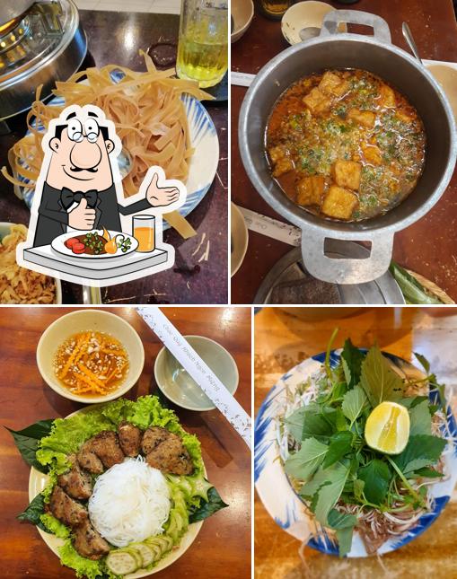Bún Riêu Bà Ti, Ho Chi Minh City - Restaurant menu, prices and reviews