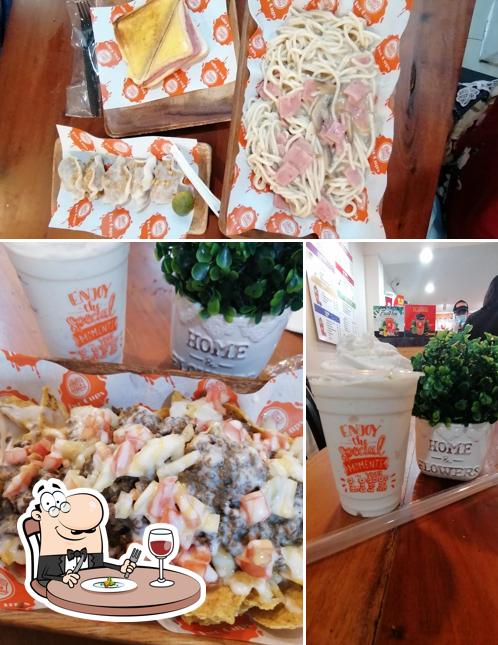 Two Cups restaurant, Manila - Restaurant reviews