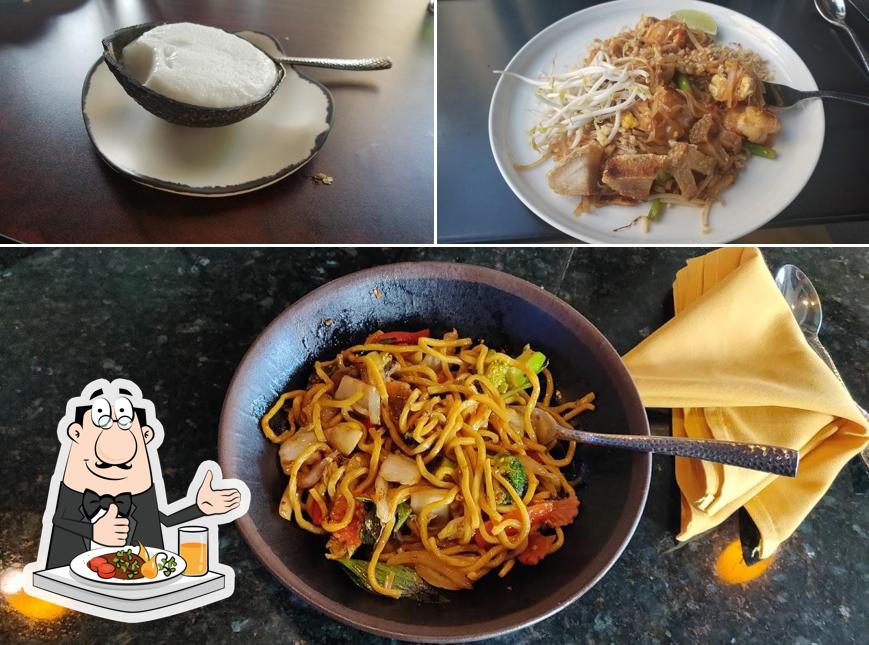 Thai Treasure Restaurant and Bar in Arlington - Restaurant menu and reviews