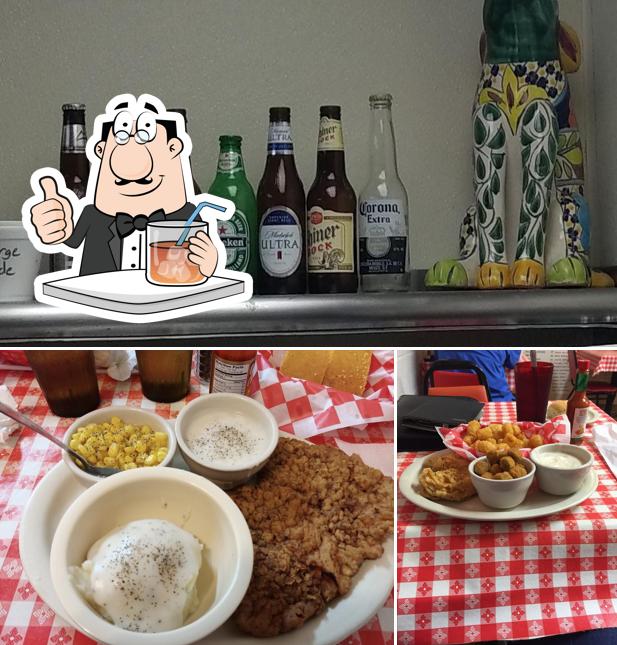 Mel's Country Cafe, Tomball - Restaurant menu, prices and reviews