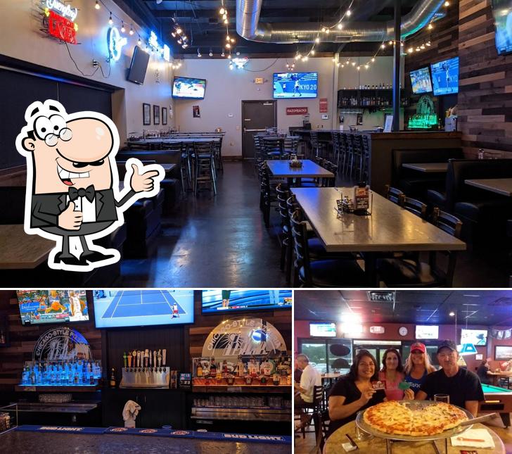 Gusano's Pizza in Springdale - Restaurant menu and reviews