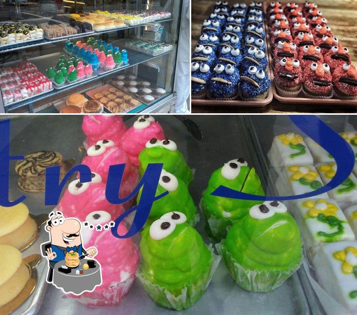 La Delice Pastry Shop, New York City - Restaurant menu, prices and reviews