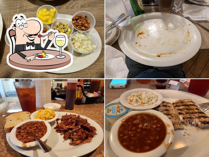 Oakwood Express Smokehouse & Grill, Wildwood - Restaurant menu, prices ...
