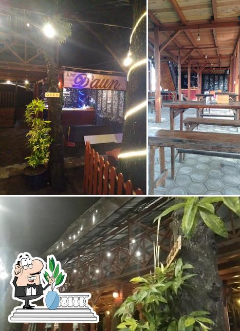 De' Daun Cafe, Lumajang - Restaurant reviews