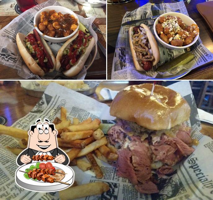 Blue Dog Tavern, Grand Rapids - Restaurant menu, prices and reviews
