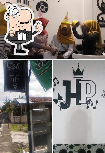 Kafe and Resto Hitam Putih, Ternate - Menú del restaurante, precios y ...