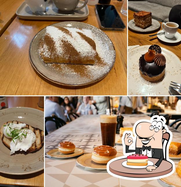 Nikos Fairfield, Fairfield - Restaurant menu, prices and reviews