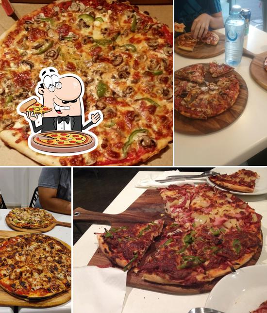 Favori Pizza, Albert Park - Restaurant menu, prices and reviews