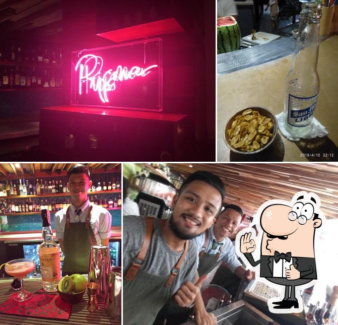 Prisma pub & bar, Malay - Restaurant reviews
