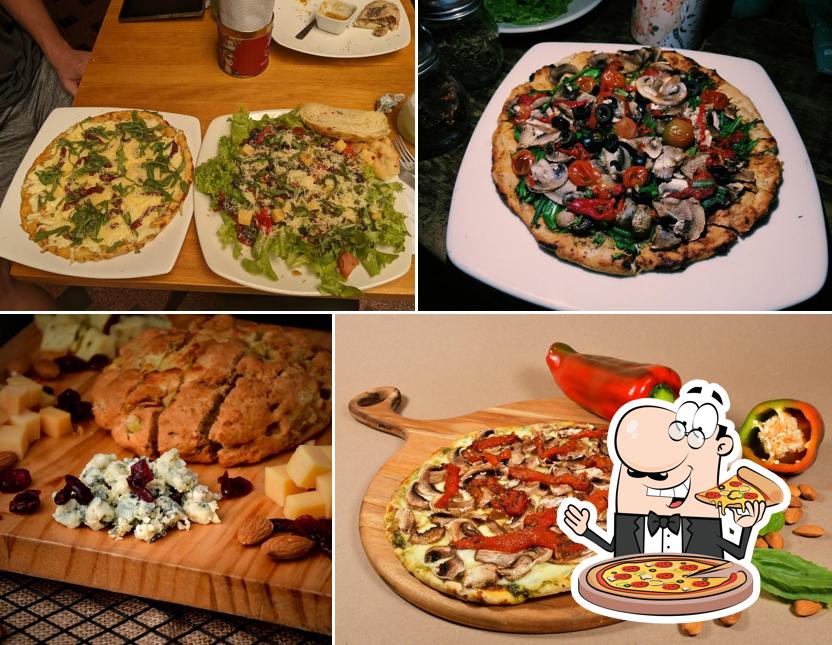 Naturalia Café - Sede Laureles, Medellín - Restaurant menu, prices and ...