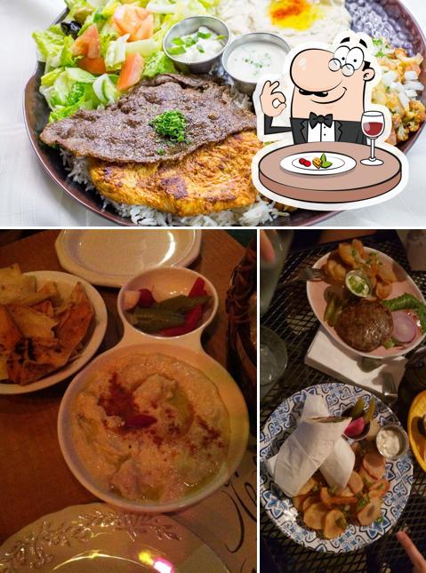 Les Amis Restaurant & Lounge in Fullerton - Restaurant menu and reviews