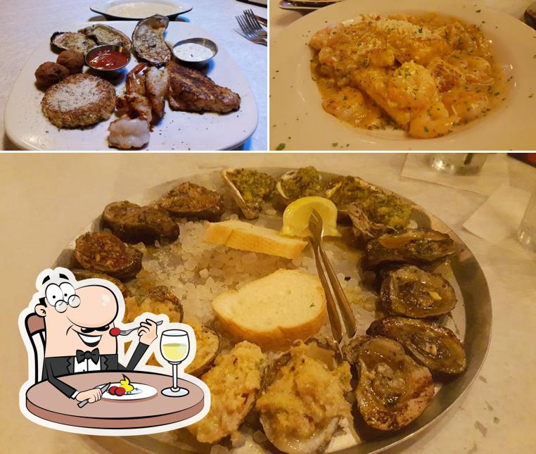 Half Shell Oyster House in Gulfport - Restaurant menu and reviews