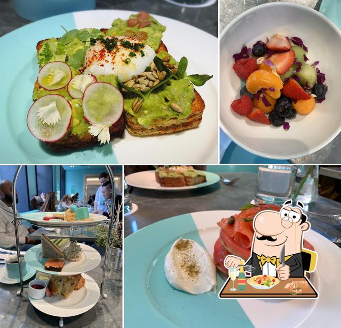 Blue Box Cafe, West New York - Restaurant menu, prices and reviews