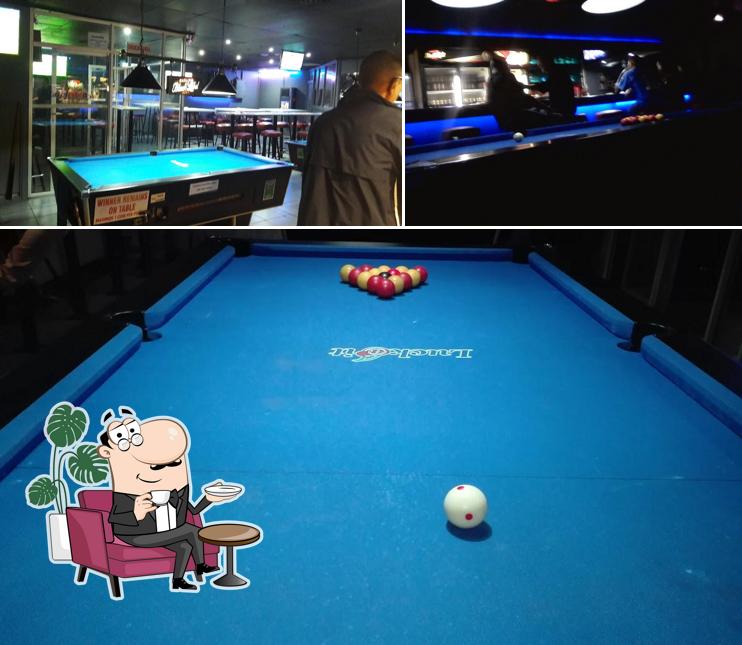 Jo's Pool Bar, Durban North, Durban - Restaurant menu, prices and reviews