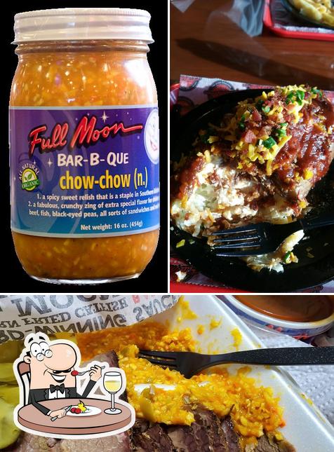 Full Moon Bar-B-Que, 525 25th St S in Birmingham - Restaurant menu and ...