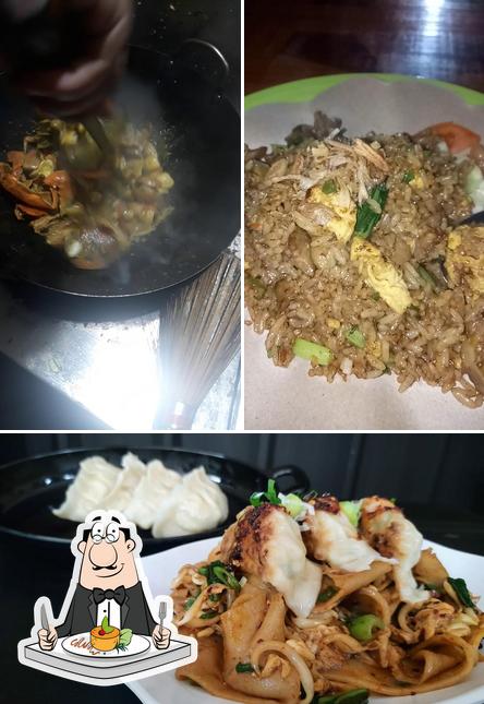 Nasi Goreng Angkel restaurant, Bandung - Restaurant menu and reviews