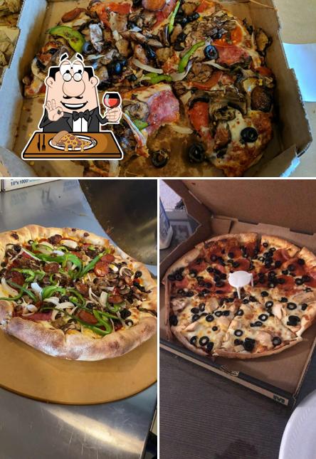 Round Table Pizza, 18482 Prospect Rd in Saratoga - Restaurant menu and ...