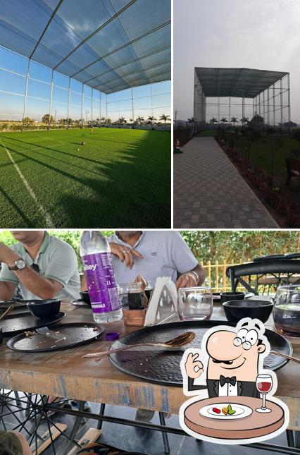 The elet turf & cafe, Indore - Restaurant reviews