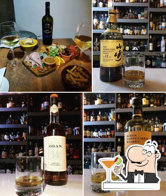 The Little RED DOOR pub & bar, Valletta - Restaurant reviews