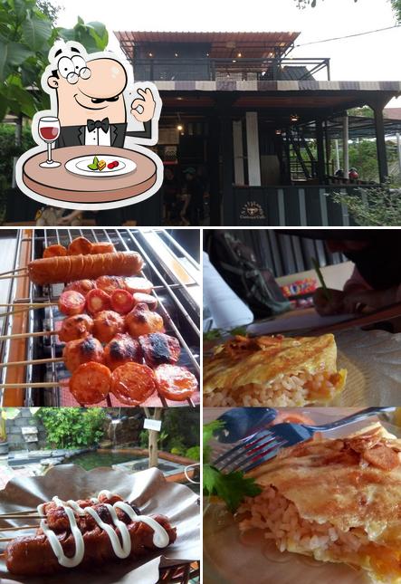 Atap Langit Container Cafe, Sendangadi - Restaurant reviews