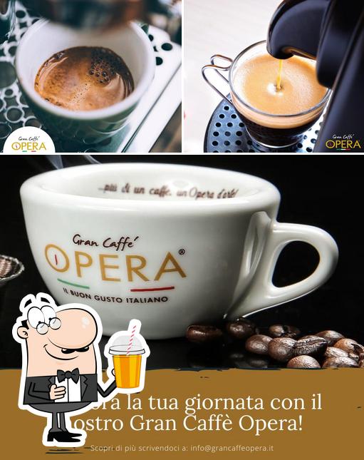 Gran Caffè Opera cafe, Italia - Restaurant reviews