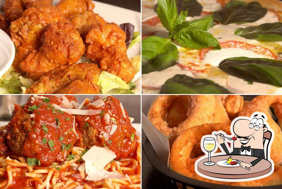 Duke's Pizzeria & Restaurant, 371 Pittstown Road in Union Township ...