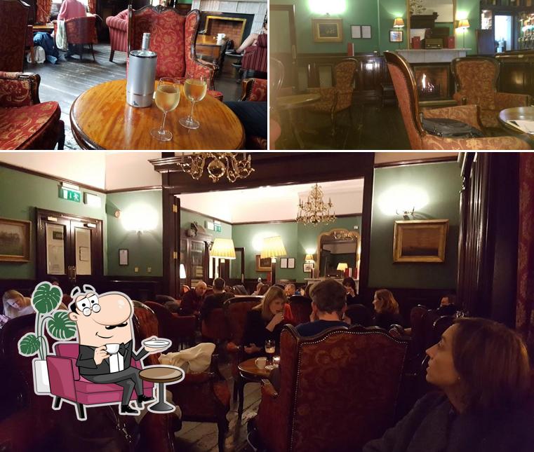 Library Bar, Dublin - Restaurant menu, prices and reviews