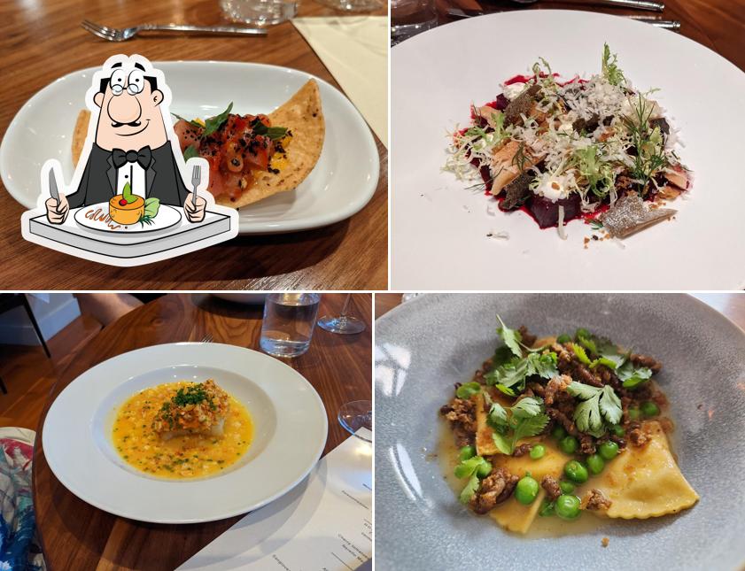 Mooncusser, Boston, Arlington - Restaurant menu, prices and reviews
