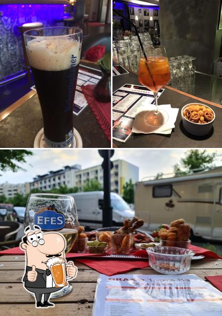 Grand Bar am Studio Berlin, Berlin - Restaurant reviews
