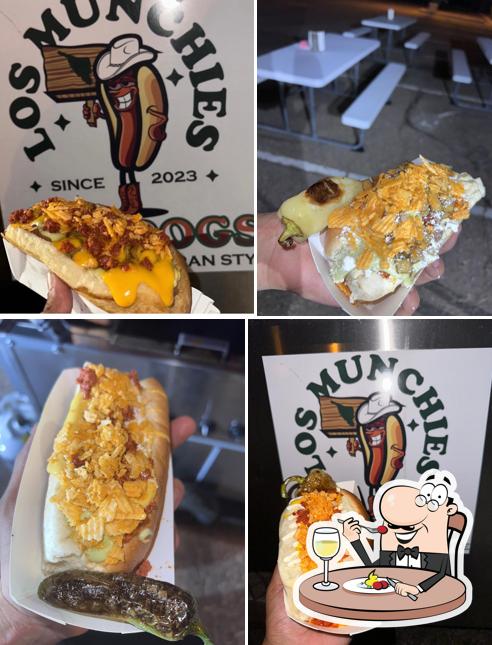 Los Munchies Hot Dogs & Tacos in Gilbert - Restaurant reviews