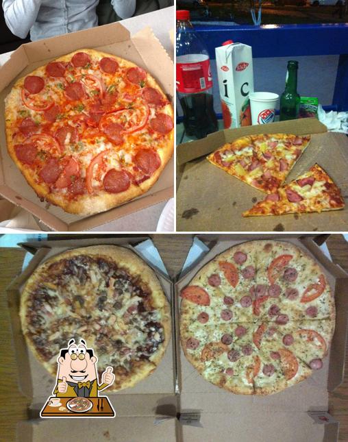 Domino's Pizza restaurant, Kyiv, Mykhaila Drahomanova St - Restaurant ...
