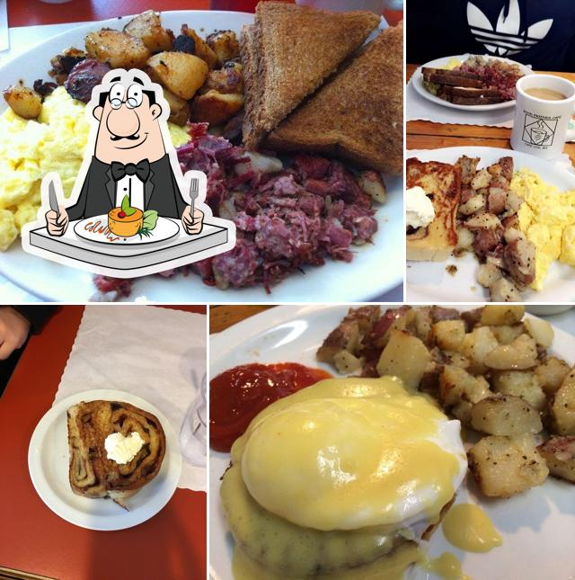 Good Friends Cafe, 83 School St in Dennis - Restaurant menu and reviews