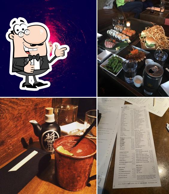 Ronin Sushi in Royal Oak - Restaurant menu and reviews