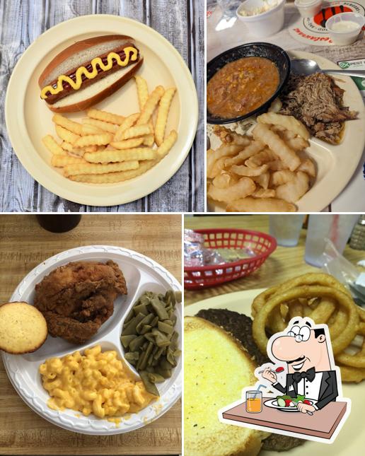 Campton Restaurant, 2670 State Hwy 11 in Monroe - American restaurant ...