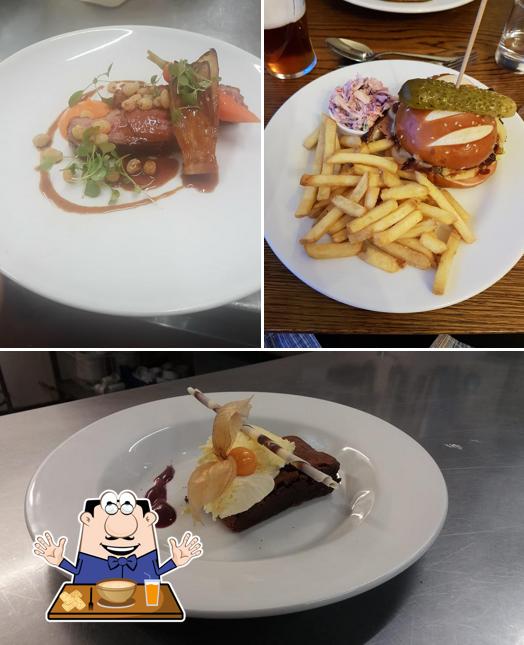 Woodford Bridge Country Club - Restaurant menu, prices and reviews