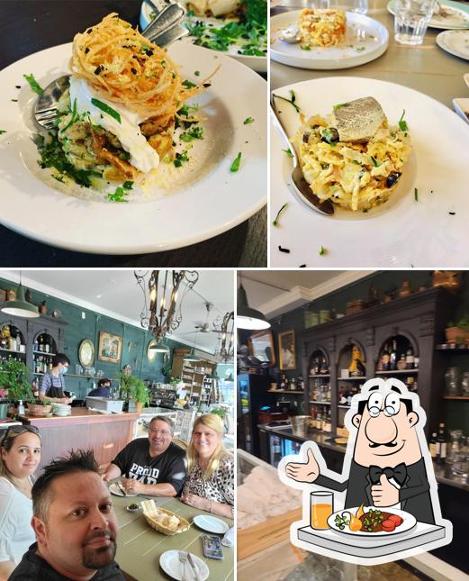Mercado Restaurant, Toronto - Restaurant menu, prices and reviews